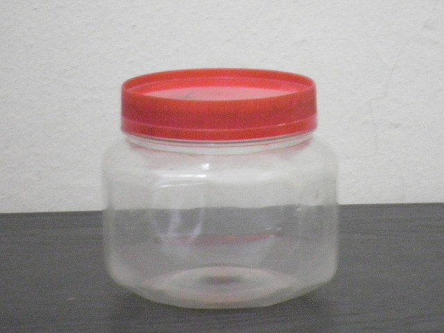 Teaching Volume of Liquid to Year Two Students