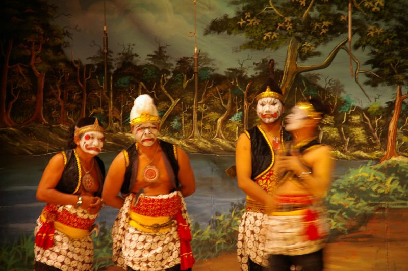 Wayang topeng or wayang gedog or wayang wong - Wayang