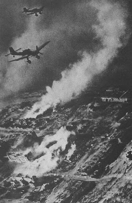 NAZI JERMAN: Ju-87 Stuka, Pesawat Pembom Tukik Yang Legendaris!