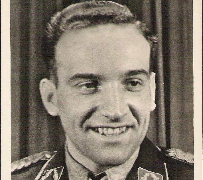 NAZI JERMAN: Foto Hans-Ulrich Rudel