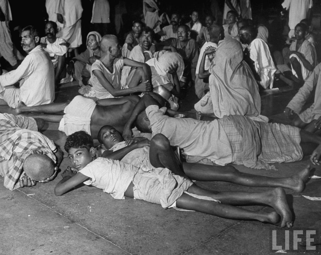 Life During Calcutta (Kolkata) Communal Riot - August 1946 (Part 1 ...