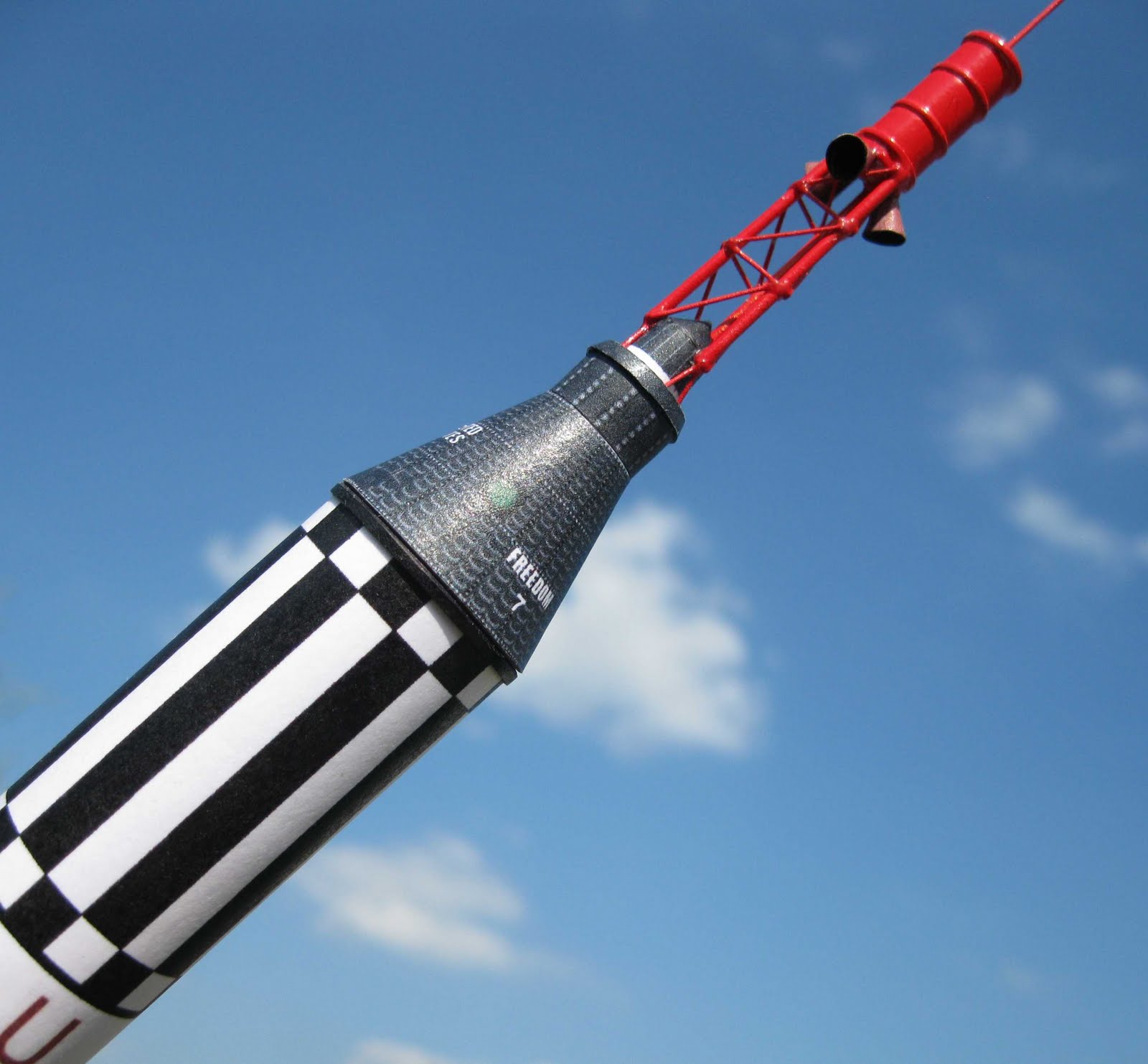 Model Rocket Building: Freedom 7 Build Part 27 FINISHED!