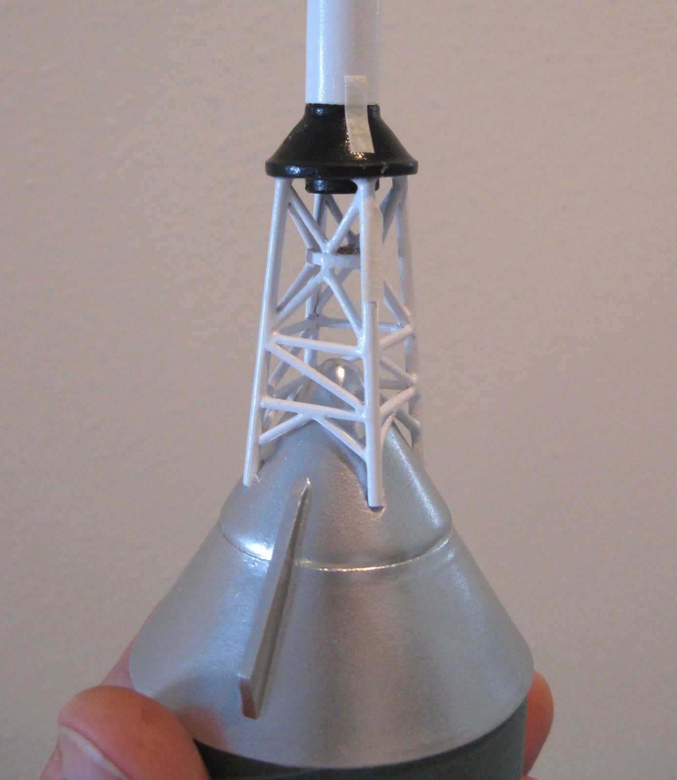 Model Rocket Building: Semroc Little Joe II Part 24 Tower