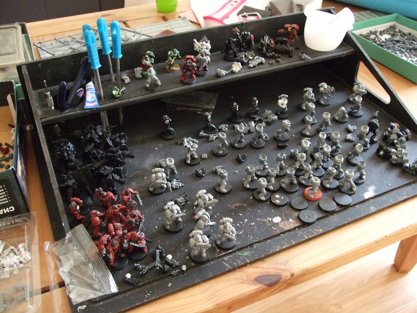 Mekaniak - Warhammer 40K: The Red Tide approaches