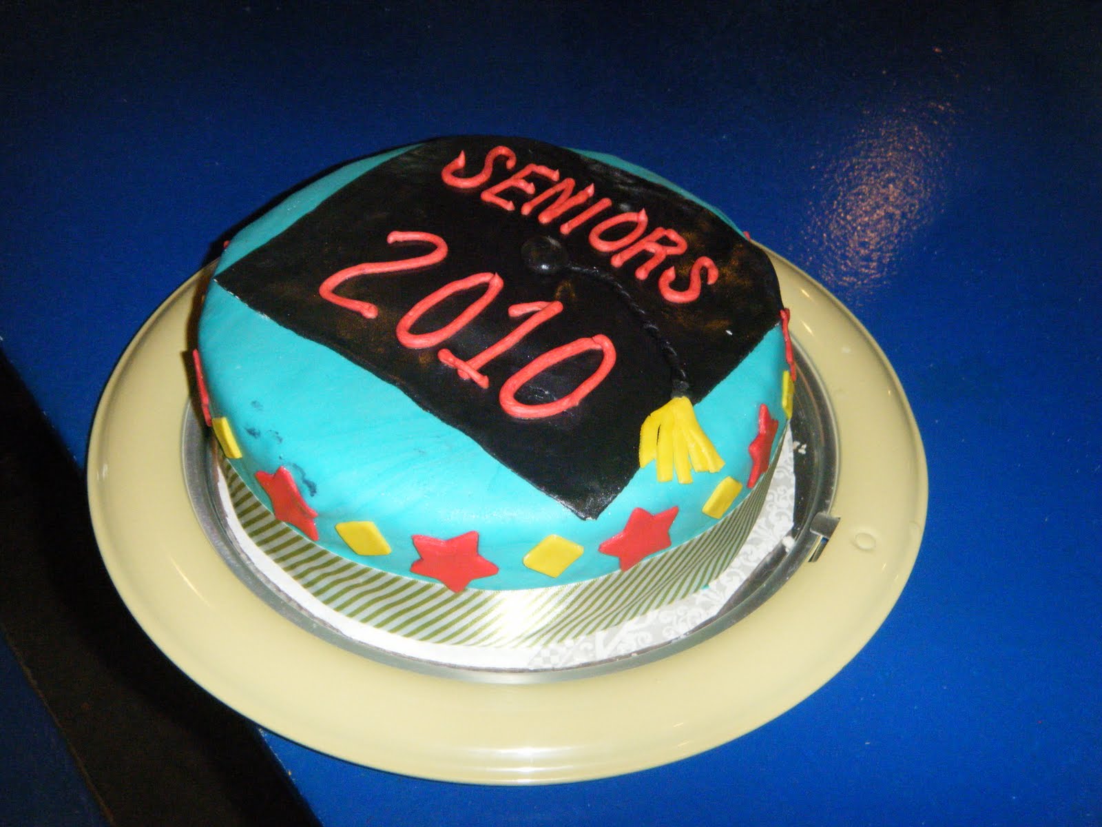 Trendy Treats: Specialty Cakes