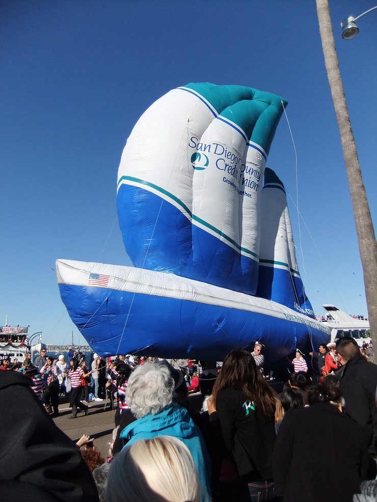 one boy, one girl: Holiday Bowl's Big Bay Balloon Parade