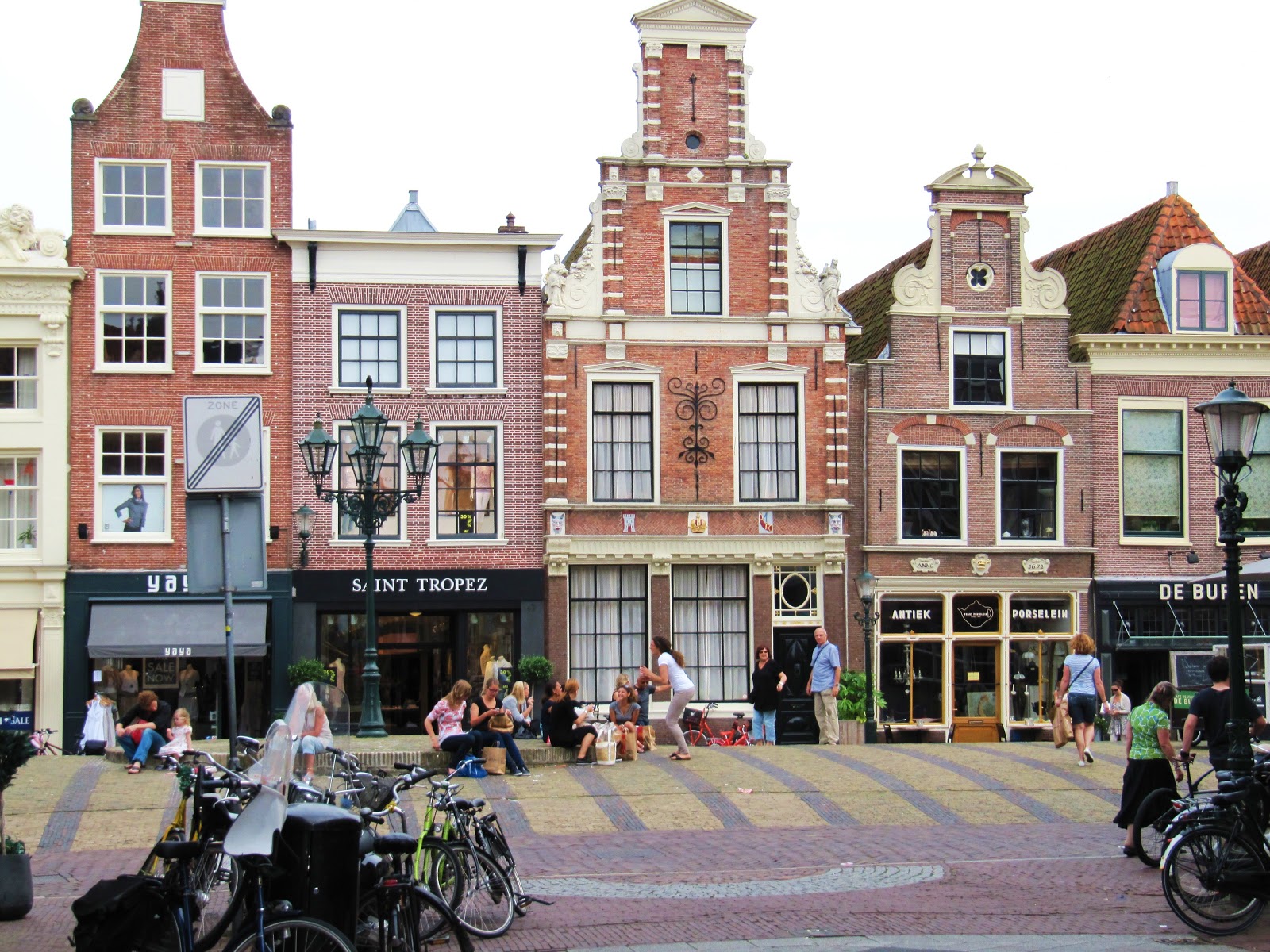 Luna North Holland: What is an Alkmaar?