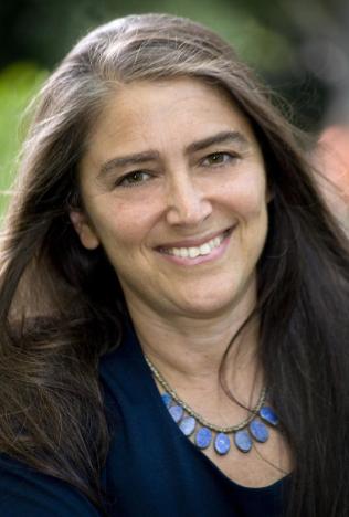 What I Thought I Knew – Giveaway & Review (Closed) | At Home With Books