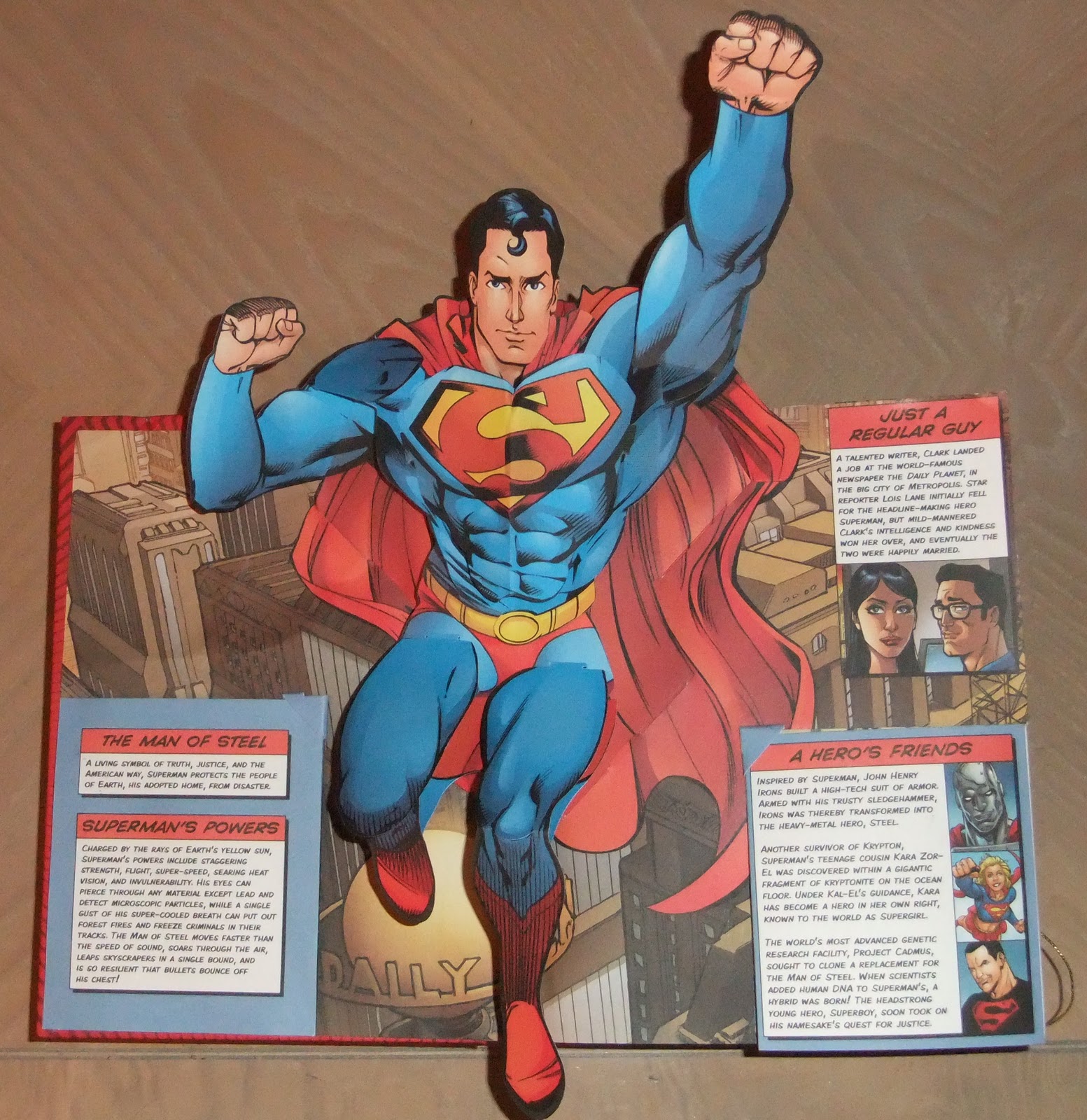 Supergirl Comic Box Commentary: DC Super Heroes: The Ultimate Pop-Up Book