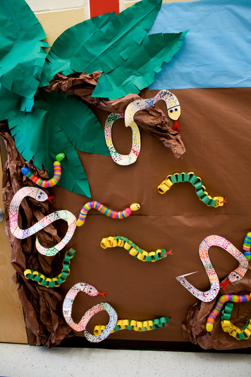 THE BASS FAMILY: Arts in the School Night