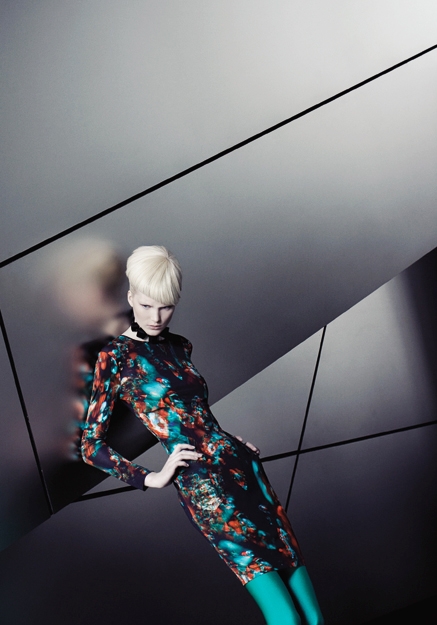 Maureen's World: Futuristic Fashion Editorial from Fashion Trend Australia