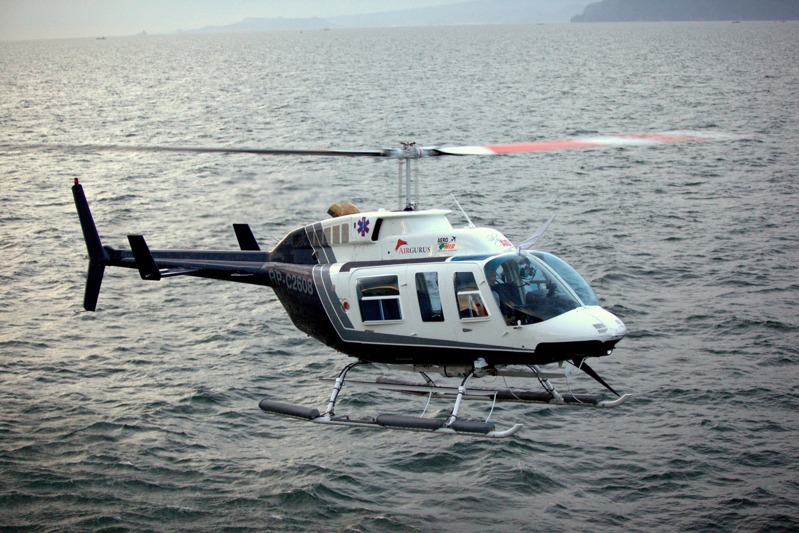 A I R G U R U S: ON HELI-SPORTS