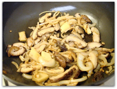 Happy Go Cooking: Fish Lips Soup (Sup Bibir Ikan)