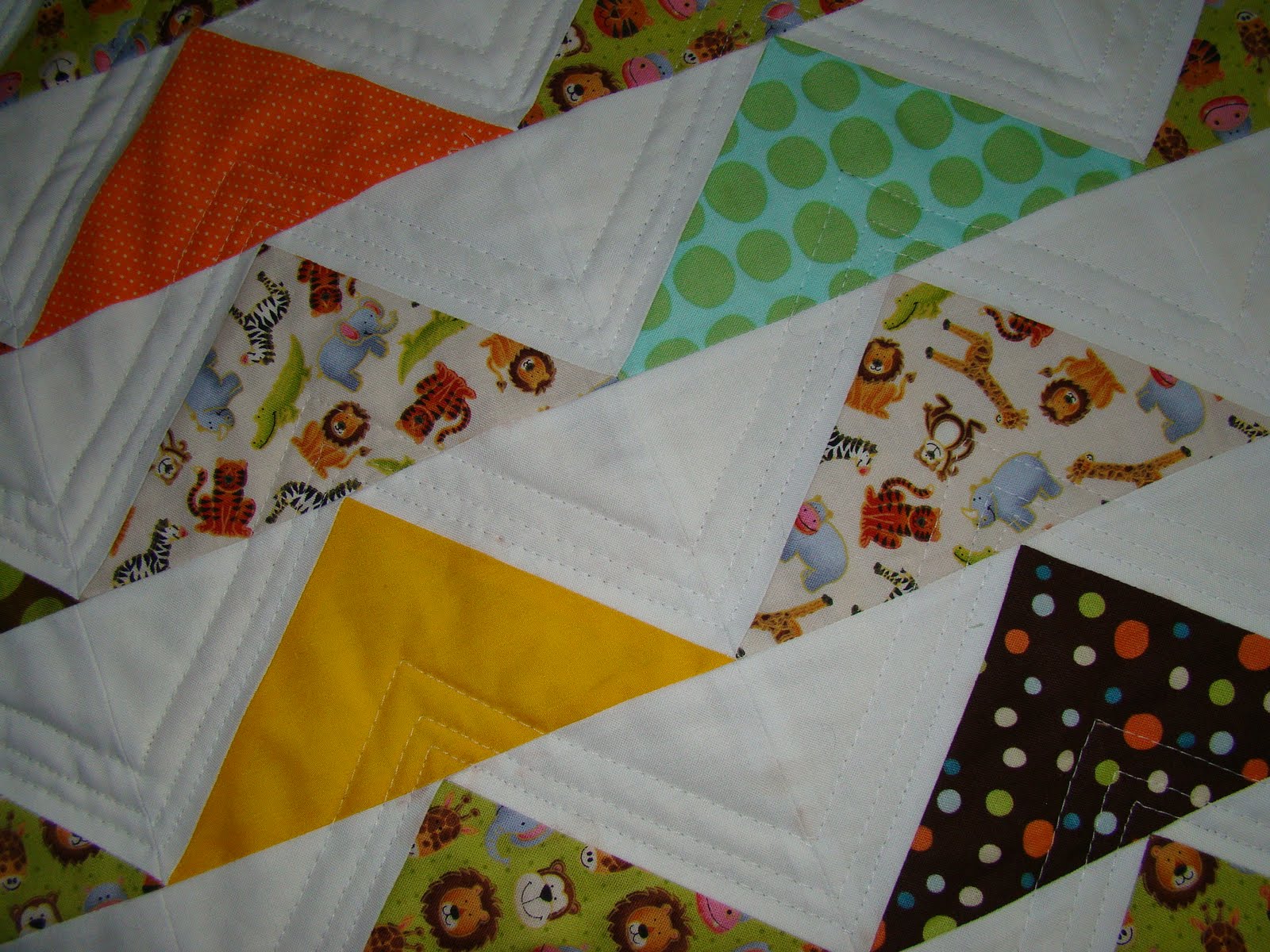 SewCraftyJess: Finished Jungle quilt, part 2