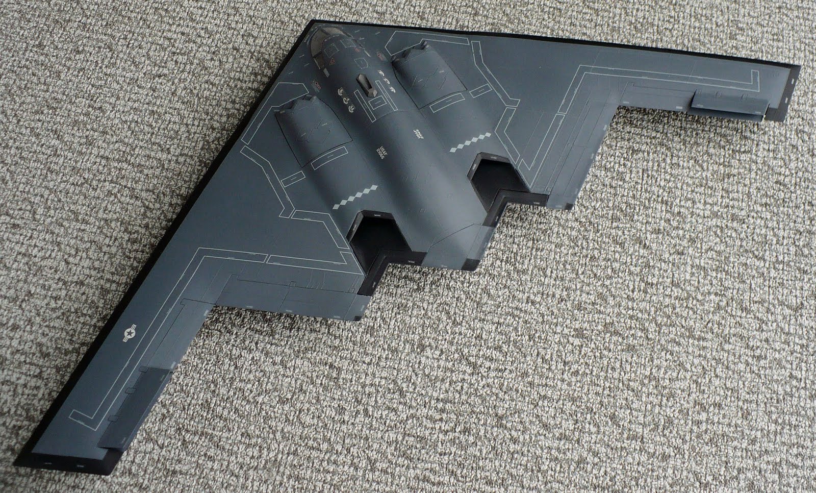 The Great Canadian Model Builders Web Page!: B2 Spirit