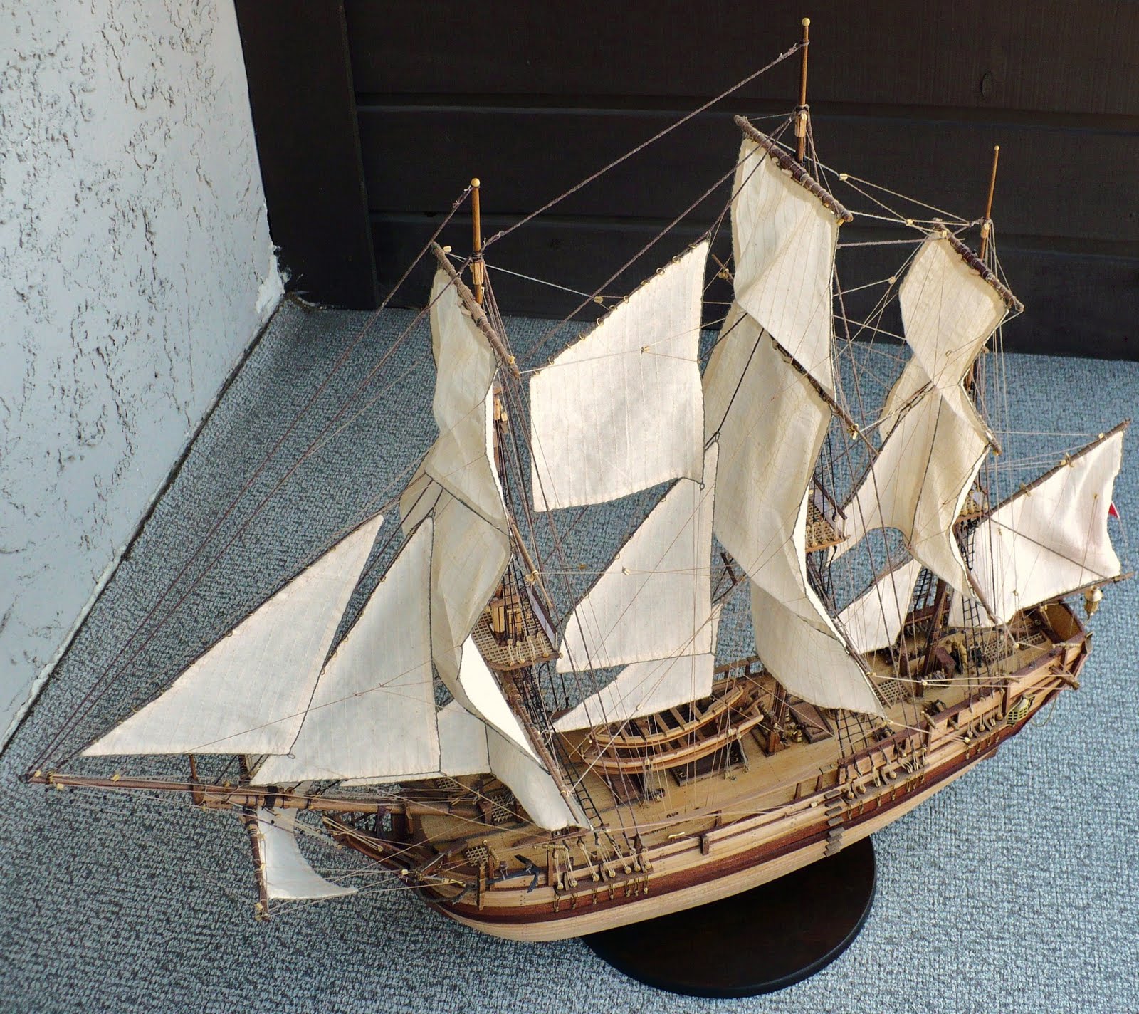 The Great Canadian Model Builders Web Page!: Bounty Re Post