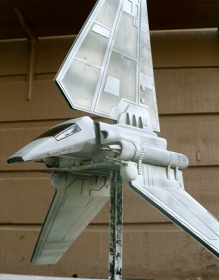 The Great Canadian Model Builders Web Page!: Lambda Class Shuttle