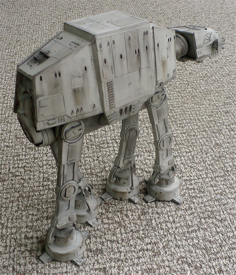 The Great Canadian Model Builders Web Page!: AT-AT