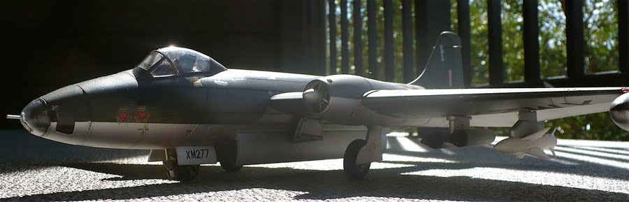 The Great Canadian Model Builders Web Page!: Canberra