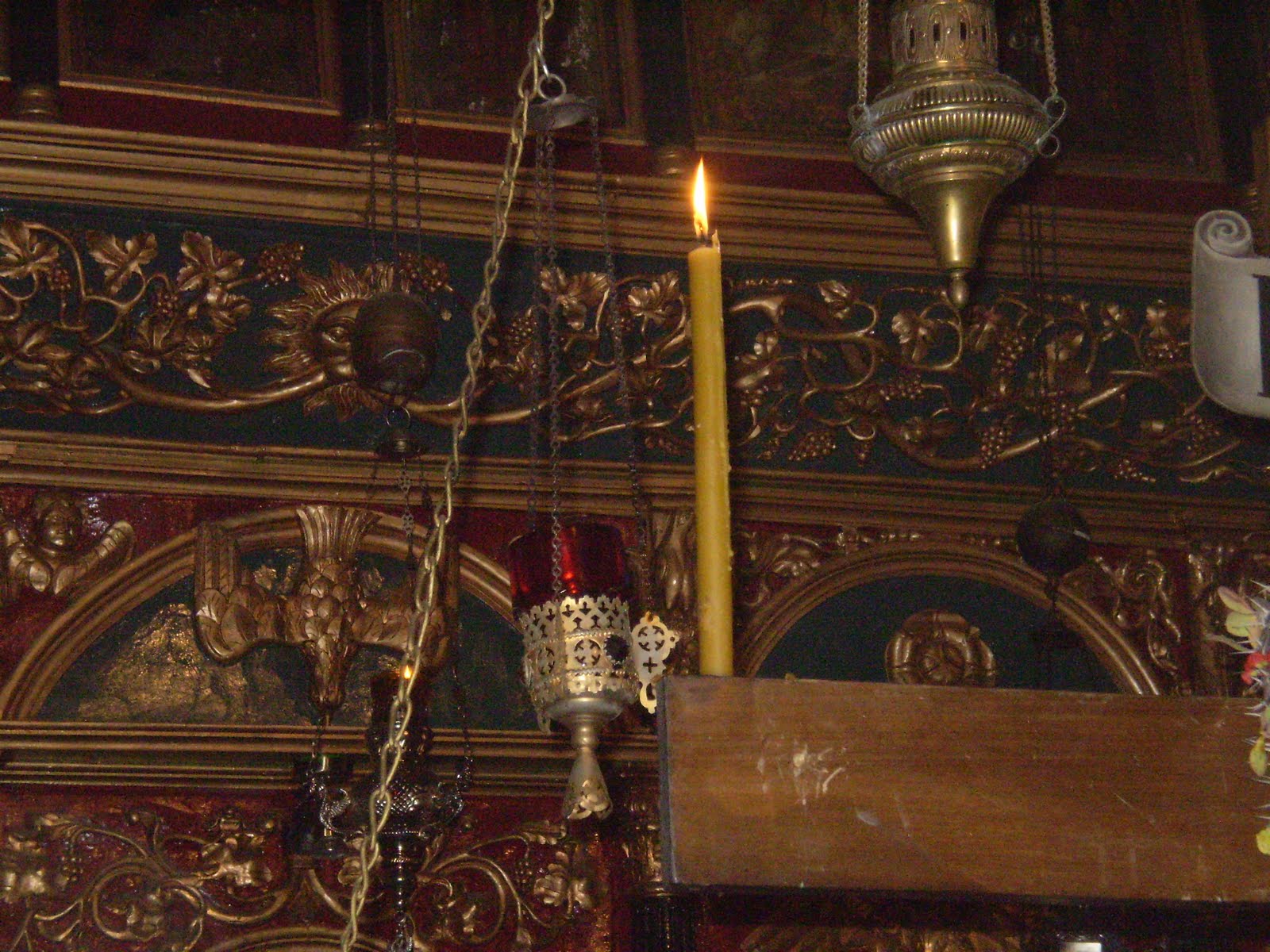 Ελευθερία: ΜΕΤΟΧΙ ΠΑΝΑΓΙΟΥ ΤΑΦΟΥ ΠΛΑΚΑ