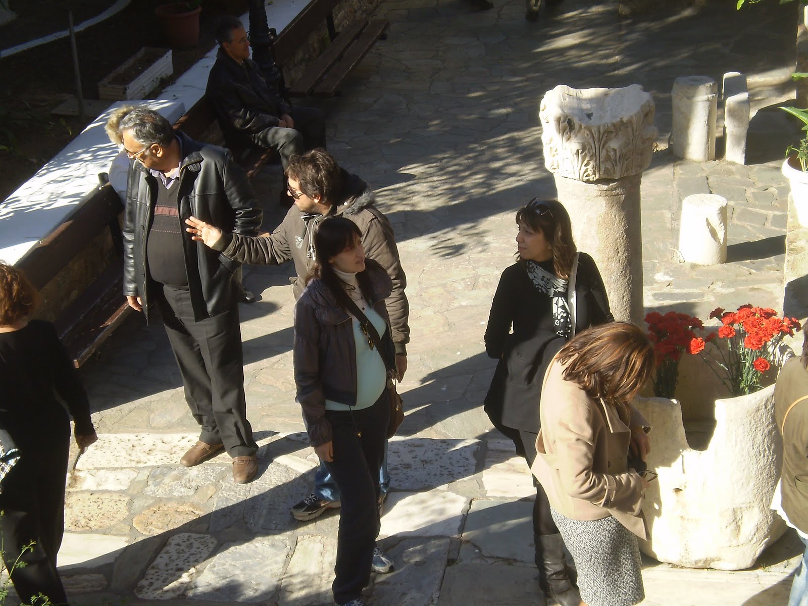 Ελευθερία: ΜΕΤΟΧΙ ΠΑΝΑΓΙΟΥ ΤΑΦΟΥ ΠΛΑΚΑ