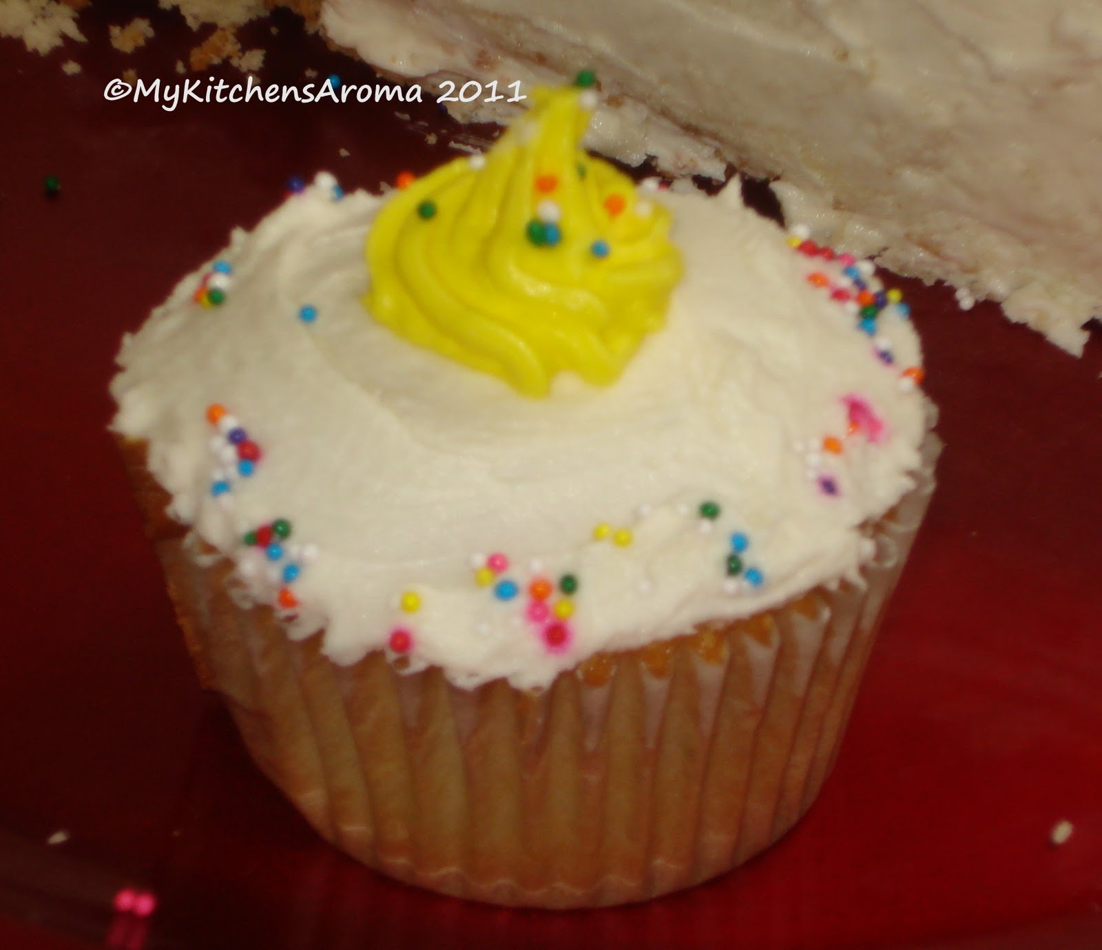 The Sizzling Pan: "Sweet Treats"- Vanilla Sponge Cake with Butter-Cream ...