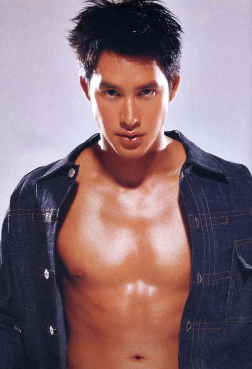 Hot Thai MTV VJ Greg Uttsada Panichkul revisited