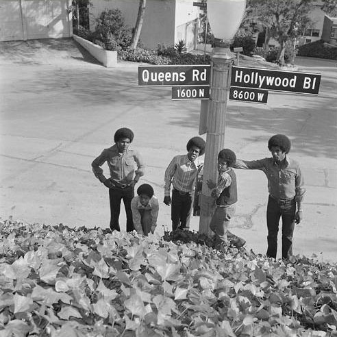 J5 Collector: 1601 Queens Road