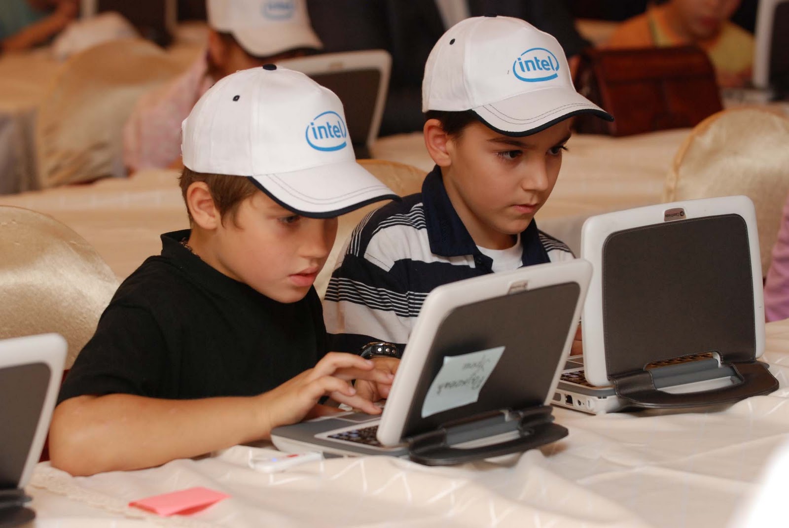 Prevencija negativnog uticaja interneta na ucenike