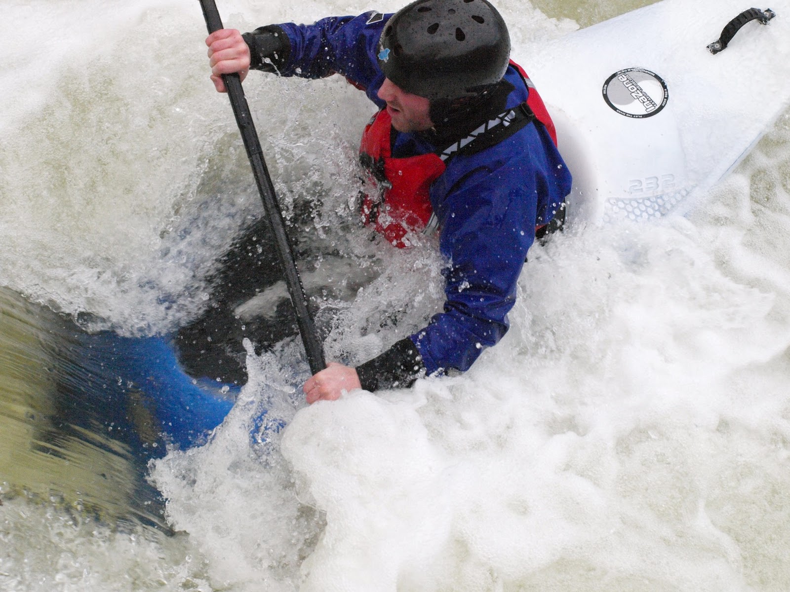 Adventurous Experiences Blog: kayaking - river, sea & indoor pool!