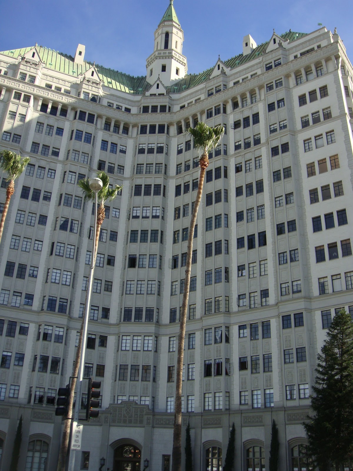 Long Beach Architecture Tour #2 | sealaura