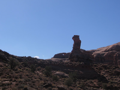 Four Corners Hikes-Arches National Park: Pritchett Canyon Trail