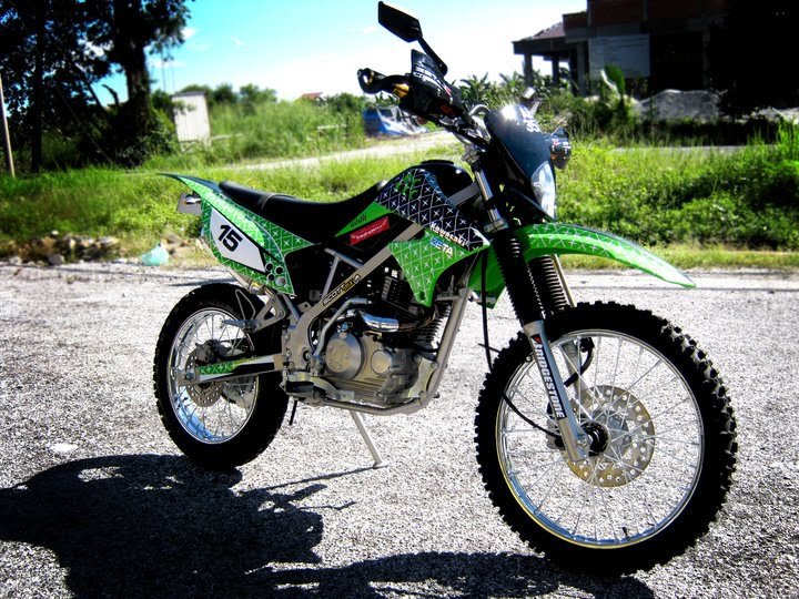 Simbolytic life: KLX 150s custom