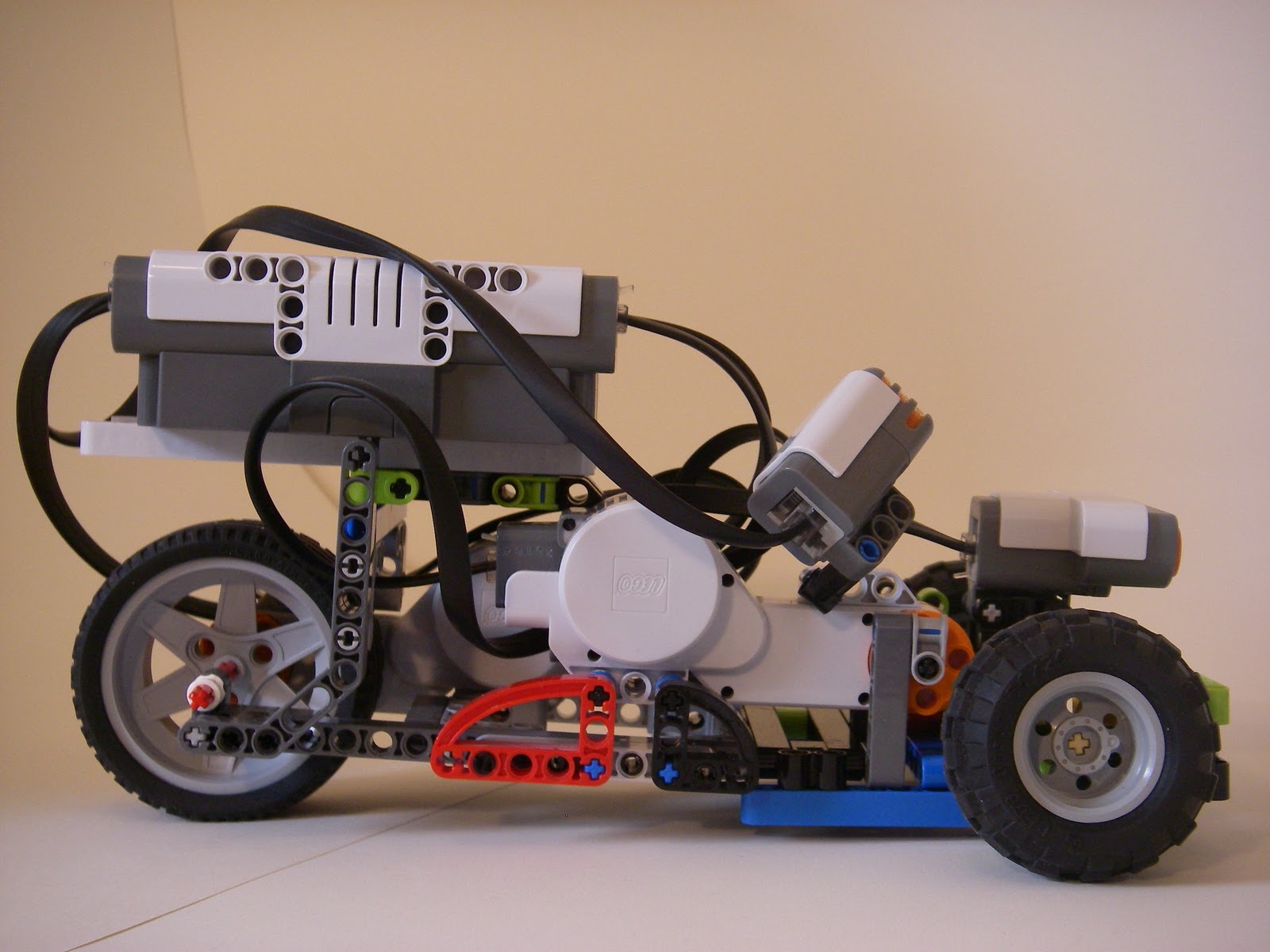 Phinney Robotics: Rack and Pinion Rover