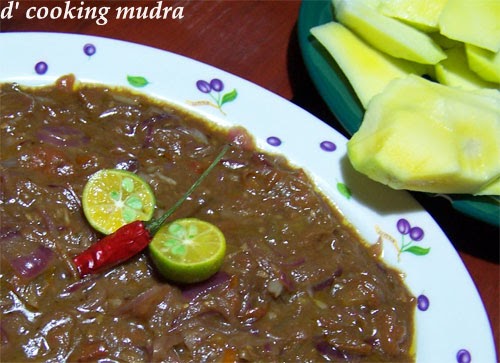 DCookingMudra: Tita Tin-tin's Ginisang Bagoong Isda (Fish Paste Saute')