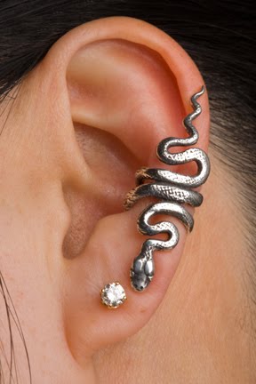 Hisssssterically awesome snake earrings / The Beading Gem