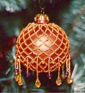 How to Make Holiday Beaded Ornaments Tutorials / The Beading Gem