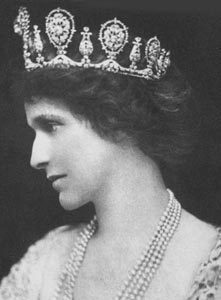 Lady Nancy Astor and the Sancy Diamond / The Beading Gem