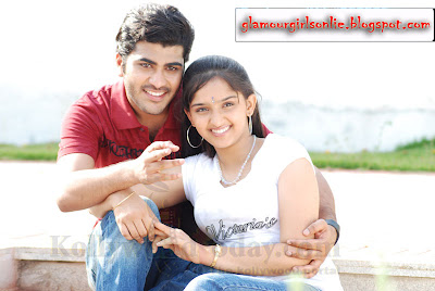 GlamourGirls ONLINE: Baby Sanusha making hot sceen