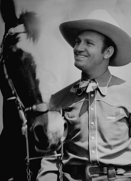 Classic Television Showbiz: An Interview with Ronnie Schell