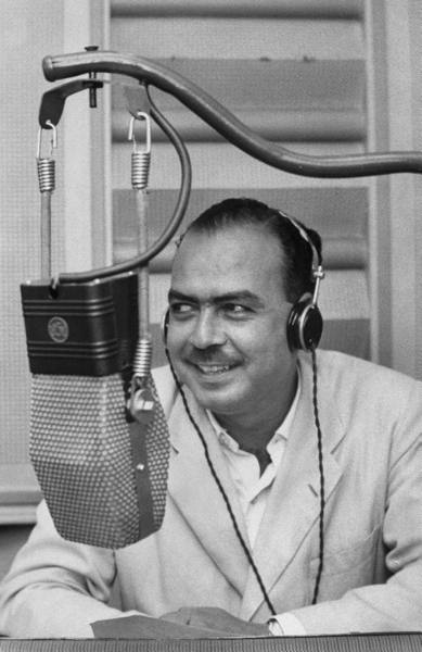 Classic Television Showbiz: The Golden Age of Radio in Photos