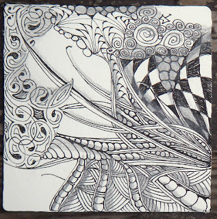 Zentangle: More Betweed