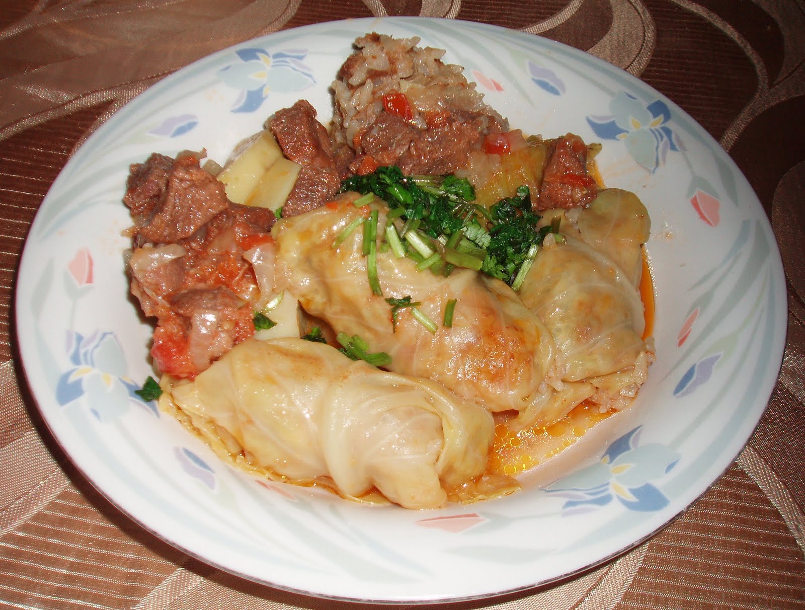 The Art of Uzbek Cuisine: Karam dolma(cabbage rolls with meat)
