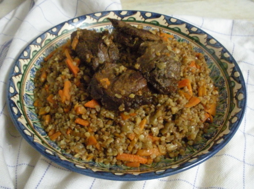 The Art of Uzbek Cuisine: Grechka palov (Pilaf with buckwheat)