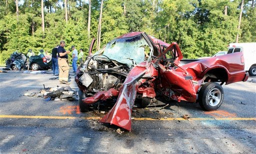 These Things are serious!: texting while driving!!!
