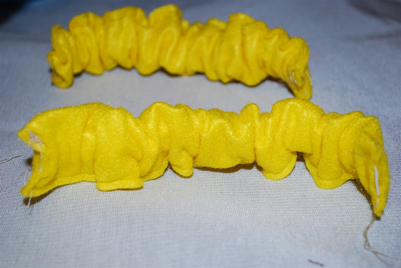 craftyc0rn3r: Super Mario Birthday Party - Princess Peach Felt Crowns