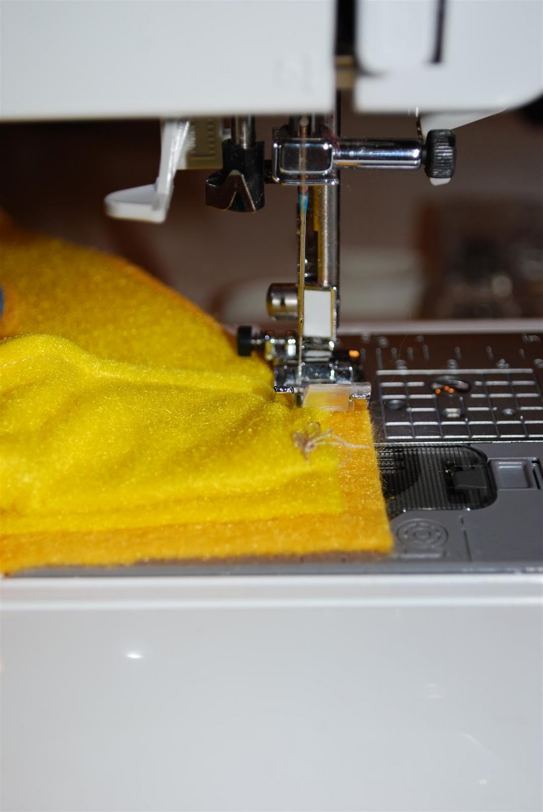 craftyc0rn3r: Super Mario Birthday Party - Princess Peach Felt Crowns