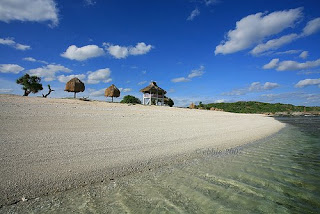 Pantai Nembrala ~ Bumi Nusantara