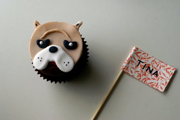 Who Let The Dogs Out! - Coco Cake Land