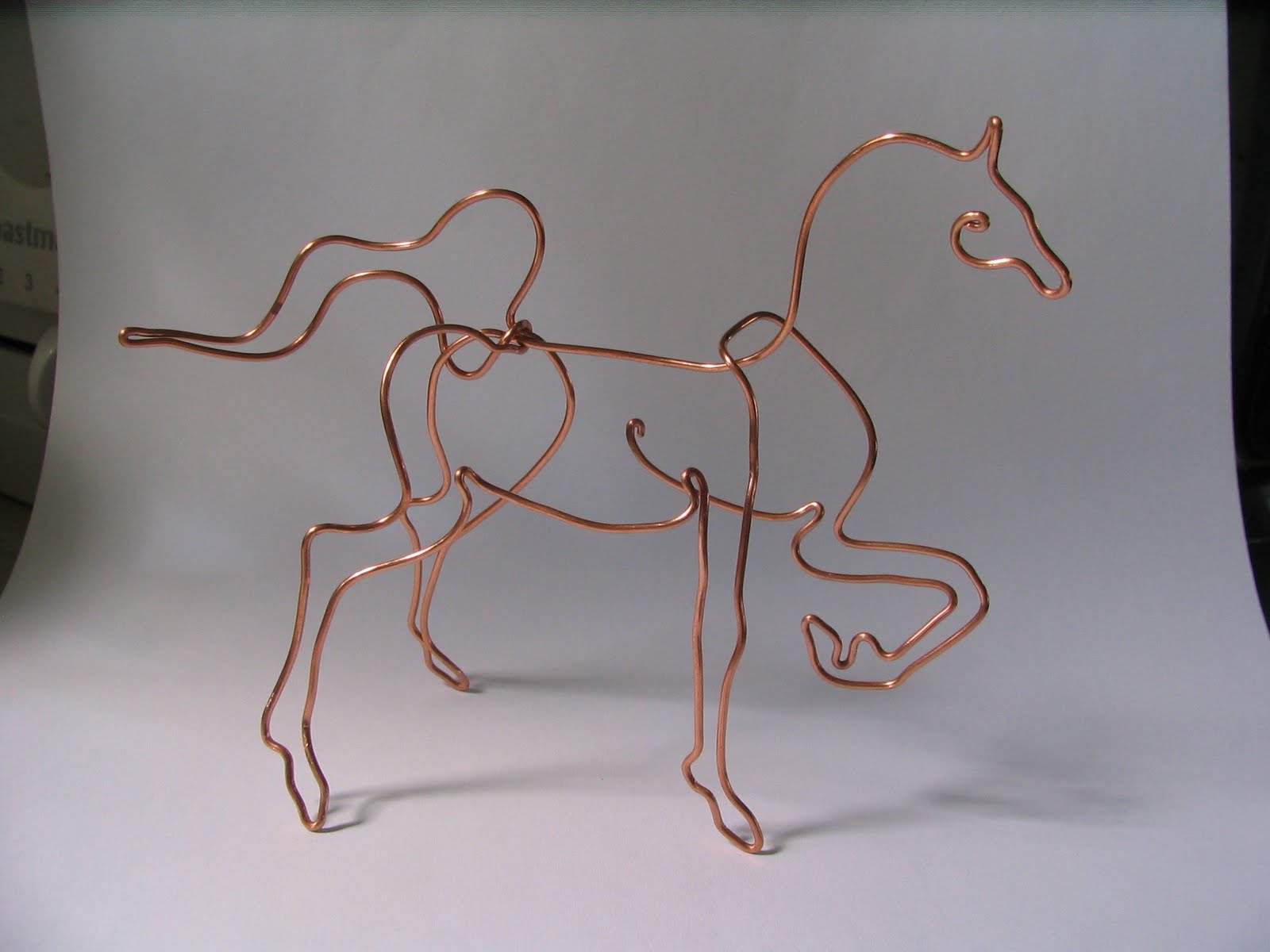 LynFeudner: New wire sketches for The Ramona Open Studios Tour